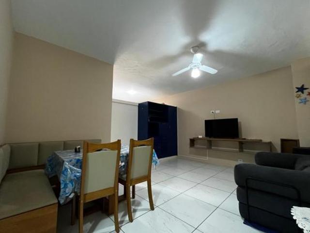 Apartamento beira mar 1 dormitórios — Pitangueiras — Guarujá