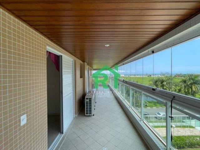 Apartamento Beira Mar, 4 Dormitórios 4 Suítes, 4 Vagas, Área de Lazer, Enseada, Guarujá/SP