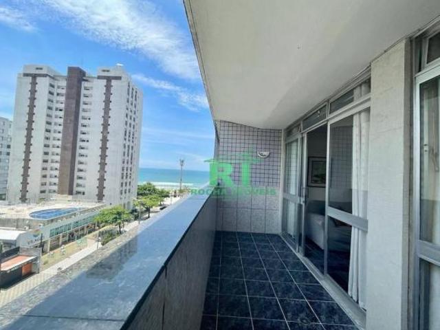 Apartamento beira mar, 4 dormitórios sendo 1 suíte, Pitangueiras, Guarujá/SP