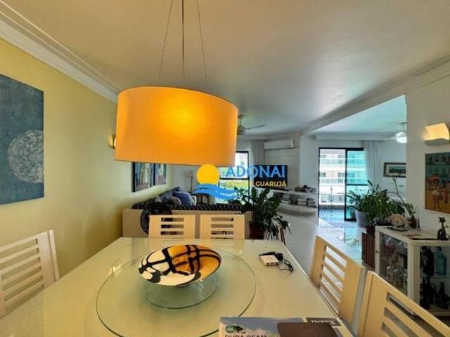 Apartamento beira mar com lazer — Enseada — Guarujá