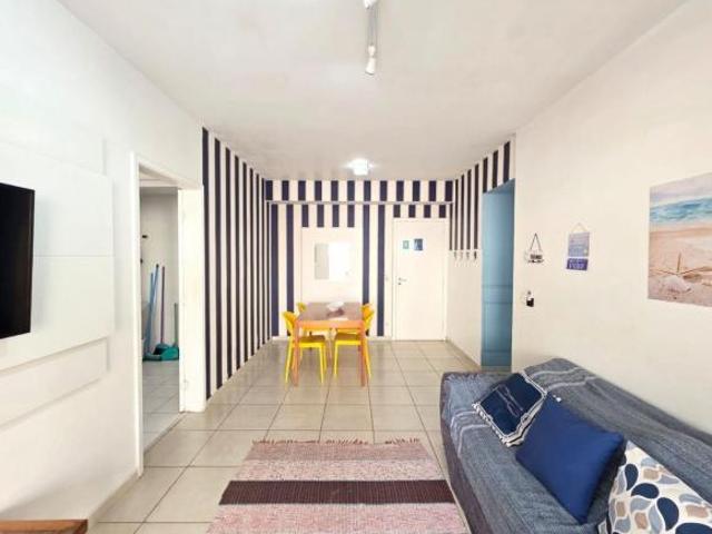 Apartamento beira mar com lazer — Jardim Asturias — Guarujá