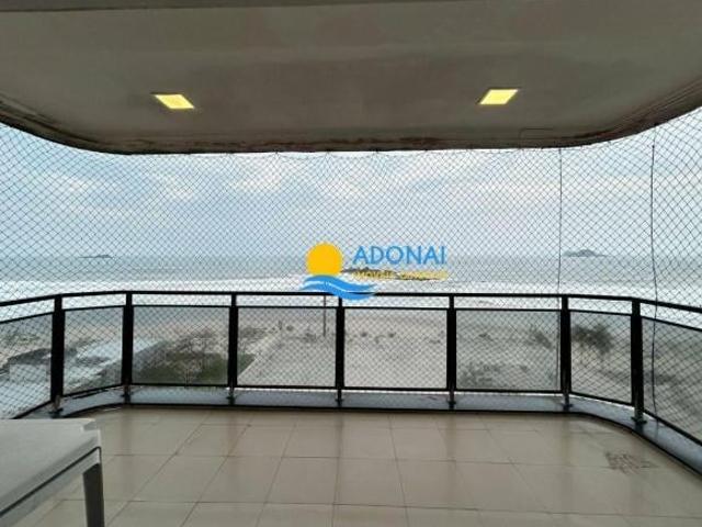 Apartamento beira mar com lazer — Pitangueiras — Guarujá