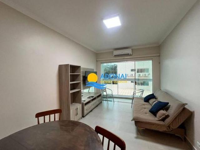 Apartamento beira mar com sacada — Enseada — Guarujá