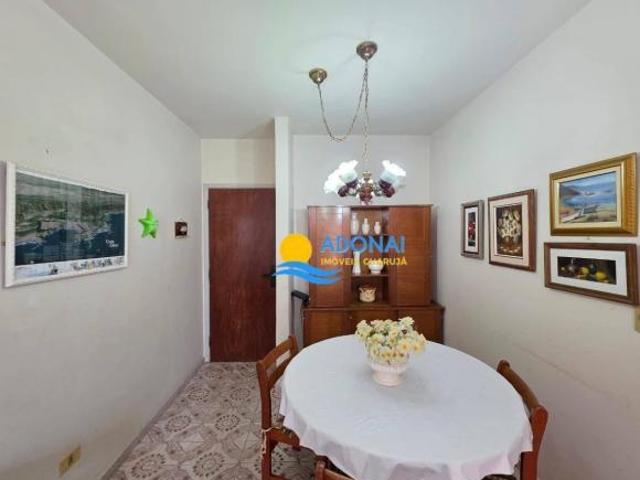 Apartamento beira mar com sacada — Pitangueiras — Guarujá