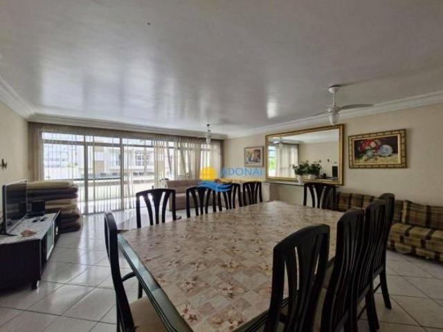Apartamento beira mar com sacada — Pitangueiras — Guarujá