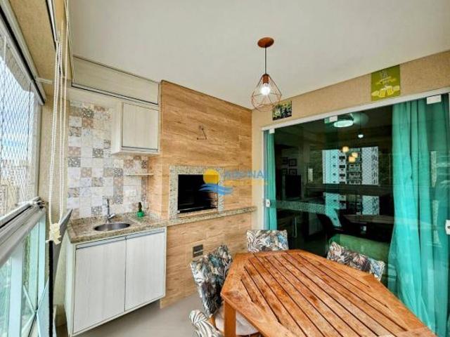 Apartamento beira mar com varanda gourmet — Pitangueiras — Guarujá