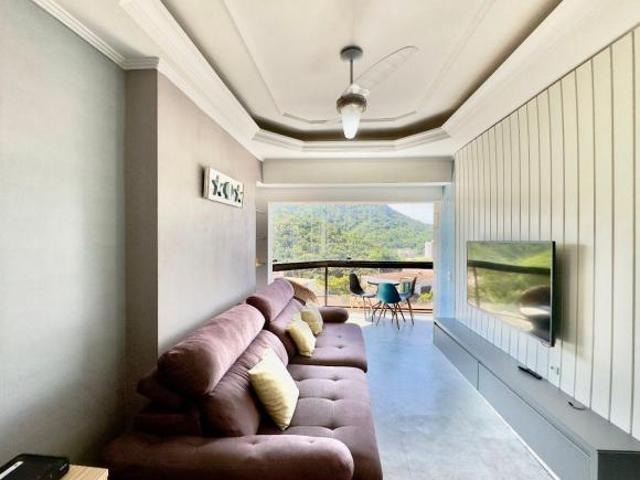 Apartamento beira mar com vista — Enseada — Guarujá