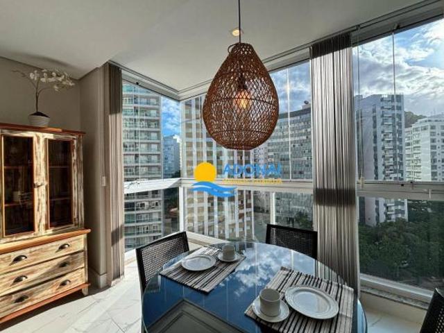 Apartamento beira mar com vista — Pitangueiras — Guarujá