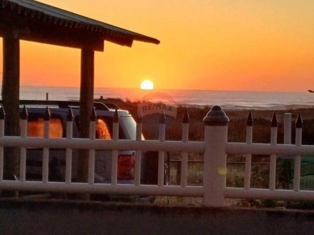 Apartamento beira mar Charmoso Praia Real em Torres