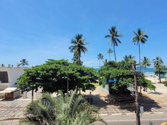Apartamento Beira Mar à Venda na Pitangueiras no Guarujá | QVista Inteligênci.