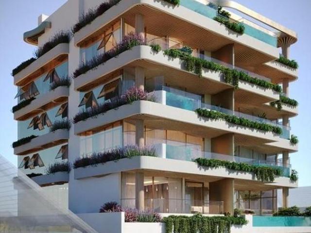 Apartamento beira mar alto padrão Matinhos