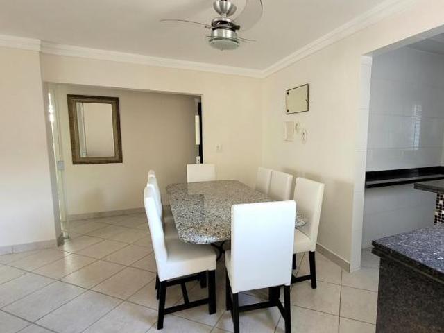 Apartamento beira mar em Caiobá