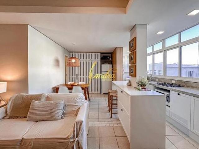 Apartamento beira mar, na Central de Atlântida!
