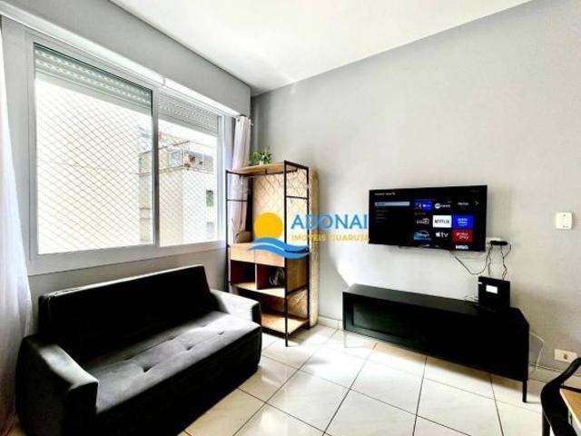 Apartamento beira mar reformado — Pitangueiras — Guarujá