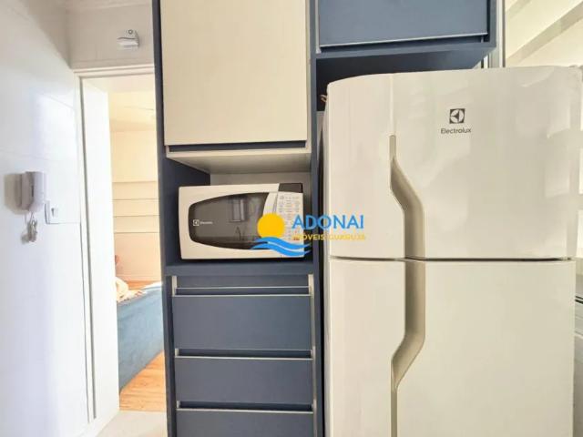 Apartamento beira mar reformado — Pitangueiras — Guarujá