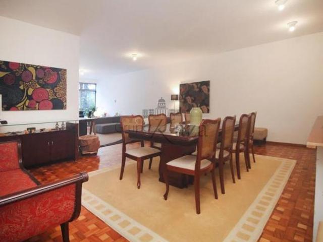 Apartamento Bela Vista 3 Dormitórios 170m²