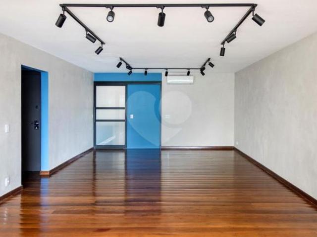 Apartamento Bela Vista 4 Quartos / 2 Suítes 2 Vagas Venda / Compra
