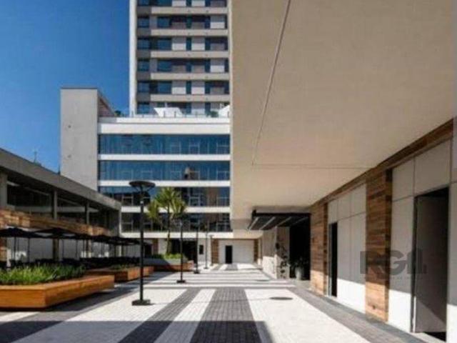 Apartamento belíssimo de 02 dormitórios com garagem coberta