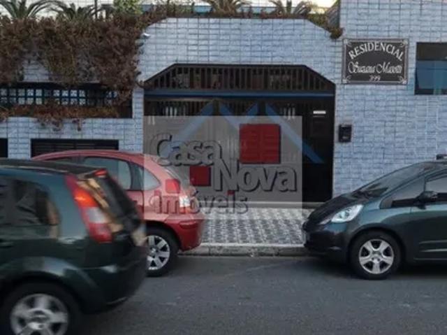 Apartamento boa localização a três quadras da praia, perto de comércio e padaria