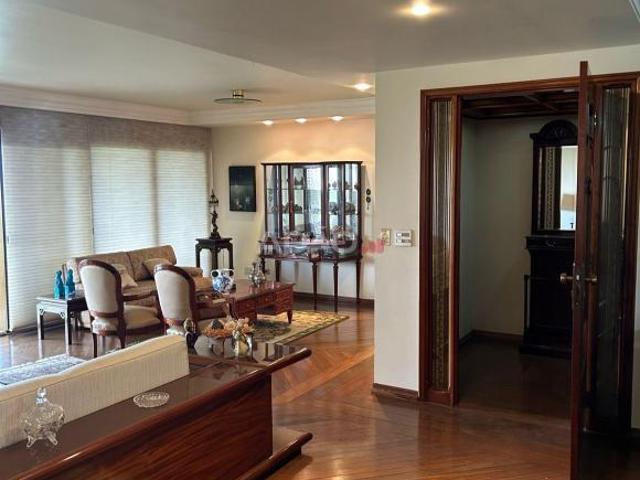 APARTAMENTO BOSQUE DO BURITIS Apartamento com 4 Quarto s por R$ 1600000.00 no setor Setor Oeste IN2