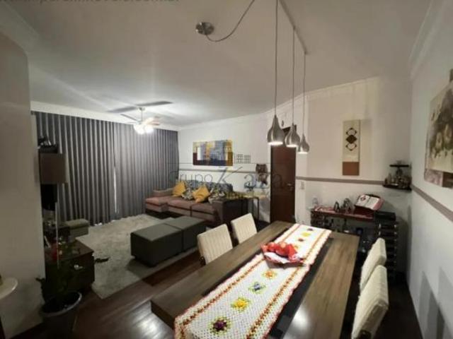 Apartamento Bosque dos Eucaliptos Residencial Memphis 4 Dormitórios 120m² Estuda permuta