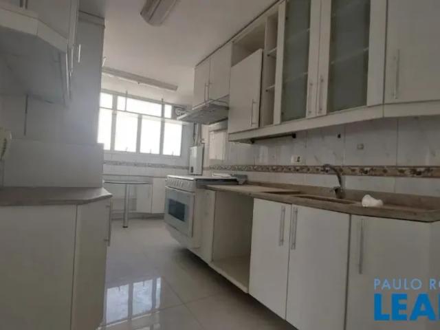 Apartamento bosque da saúde sp