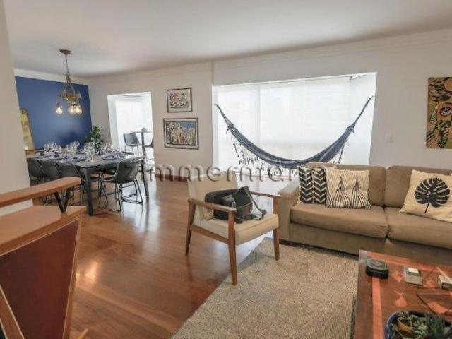 APARTAMENTO BROOKLIN 4 DORMITÓRIOS 3 VAGAS