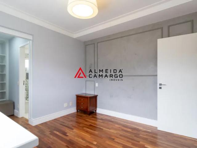 Apartamento Brooklin 138m² 3 dormitórios 3 suítes 2 vagas