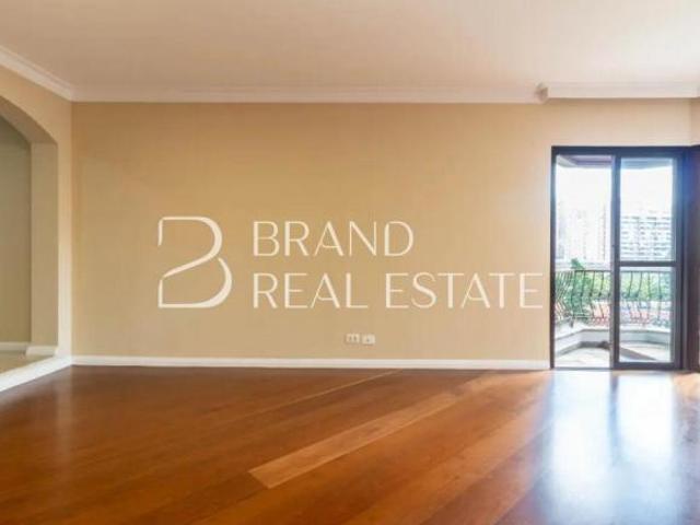 Apartamento Brooklin Paulista com 3 quartos, sendo 1 suíte,2 vagas, piscina, 159m²