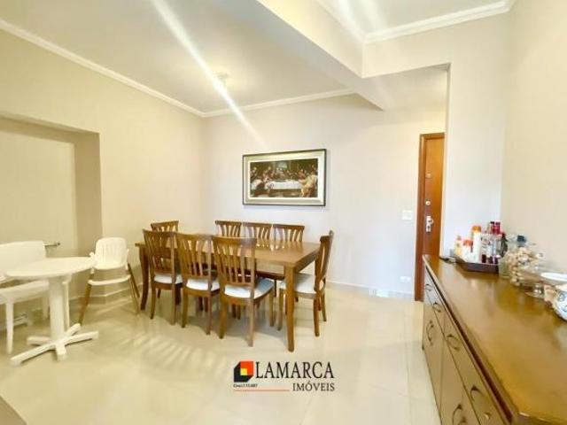 Apartamento c/4 dormitorios a venda em Guaruja