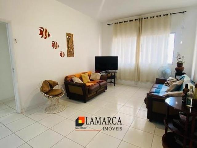 Apartamento c/ dois dormitorios a venda em Guaruja