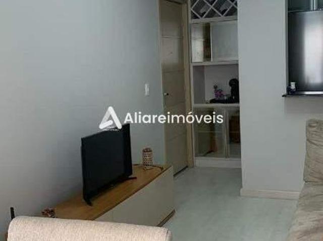 Apartamento c/ 2 quartos e 1 vaga, 50m², à venda no Condomínio Parque Castanheiras, no bairro Vila G