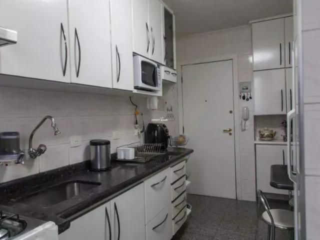 Apartamento c/ 3 quartos, 1 suíte e 2 vagas, 84m², à venda no Condomínio Edifício Torre Di Napole, n