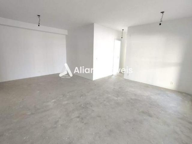 Apartamento c/ 3 quartos, 3 suítes e 2 vagas, 126m², à venda no Living Duett Mooca, no bairro Mooca
