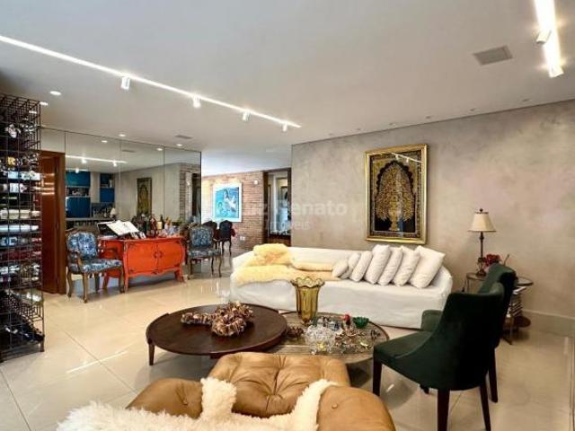 Apartamento c/ 4 suítes à venda no bairro Vila da Serra