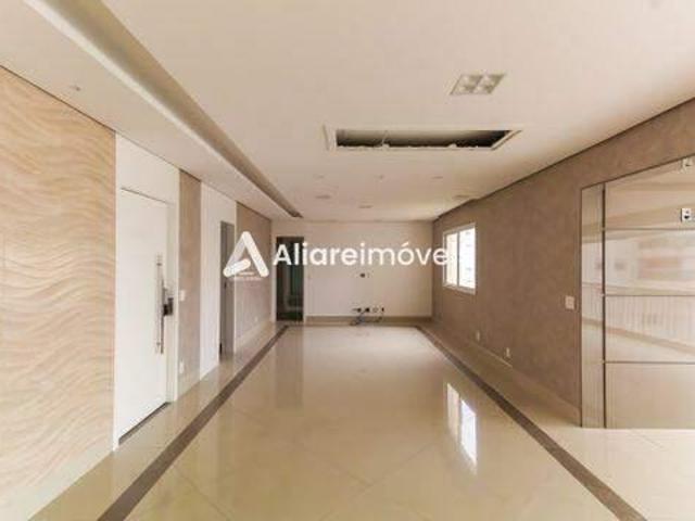 Apartamento c/ 4 quartos, 3 suítes e 3 vagas, 202m², à venda no Condomínio Edifício Central Park Moo