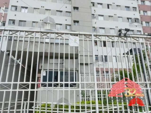 Apartamento Cambuci com 33 metros, 01 Dormitório com Armários, Cozinha Americana Planejada com Forno