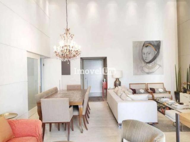 Apartamento Campo Belo