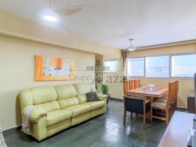 Apartamento Campo Belo 2 Dormitórios 96m²