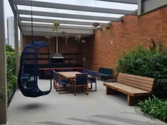 Apartamento Campo Belo 3 Dormitórios 135m²