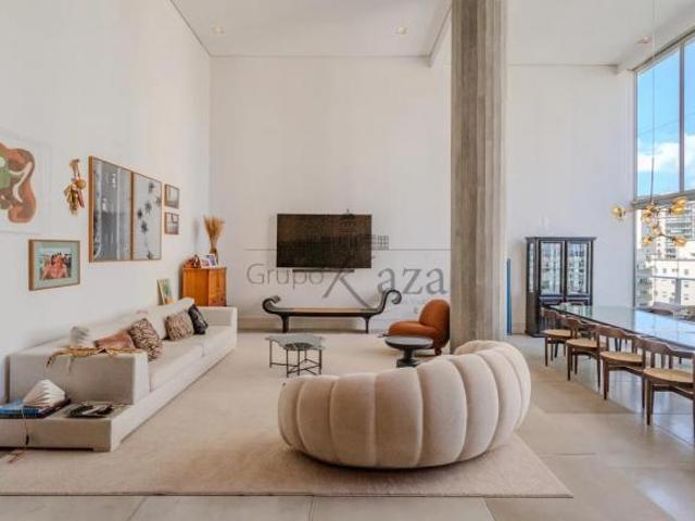 Apartamento Campo Belo 3 Suítes 293m²