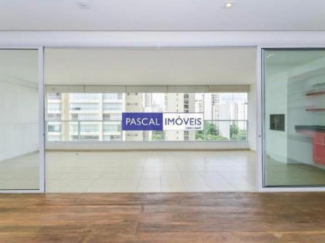 Apartamento Campo Belo 3 suítes 4 vagas
