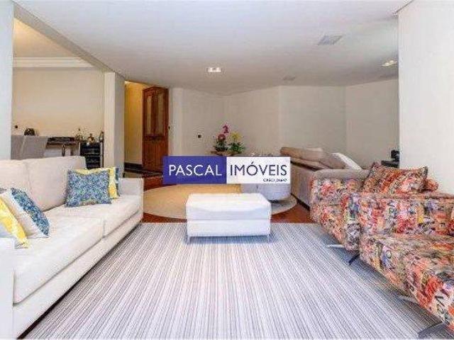 Apartamento Campo Belo 4 dormitórios 03 vagas