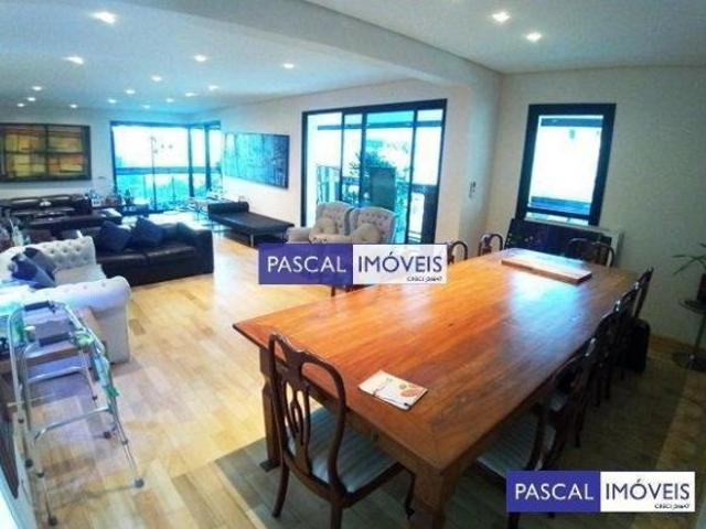 Apartamento Campo Belo 4 dormitórios 4 vagas
