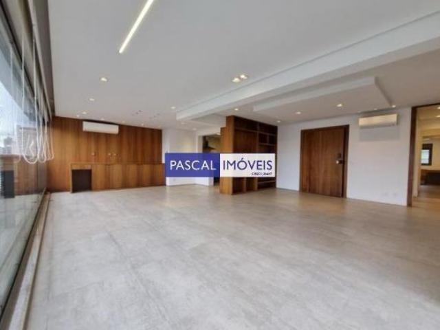 Apartamento Campo Belo 4 dormitórios 4 vagas