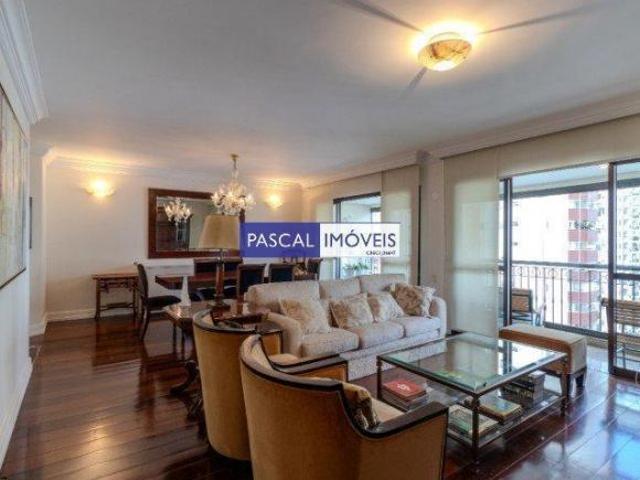 Apartamento Campo Belo 4 suítes 3 vagas