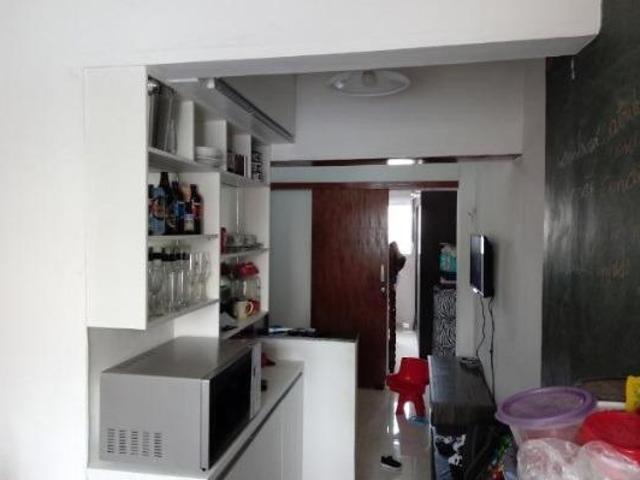 APARTAMENTO CAMPOS ELÍSEOS