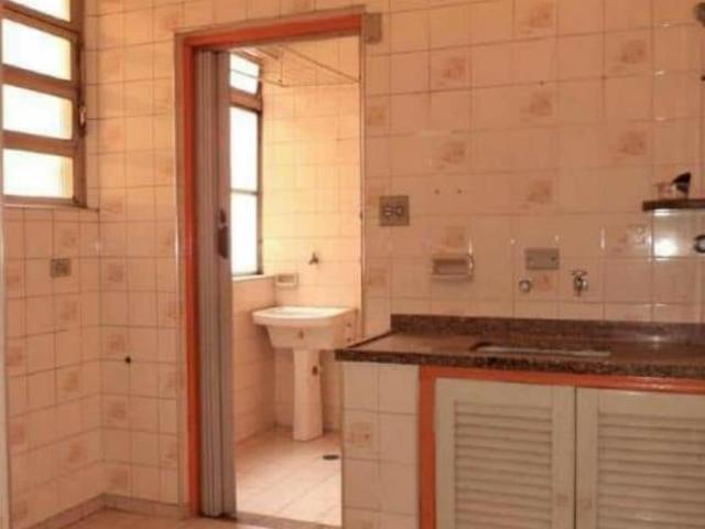APARTAMENTO CAMPOS ELÍSEOS