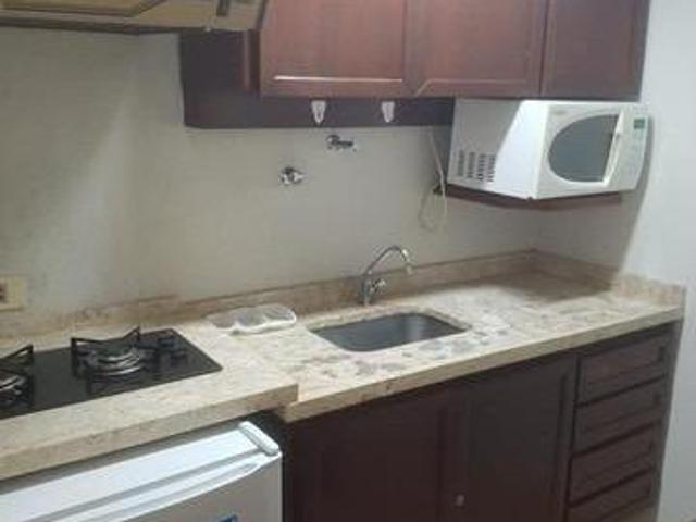 APARTAMENTO CAMPOS ELÍSEOS