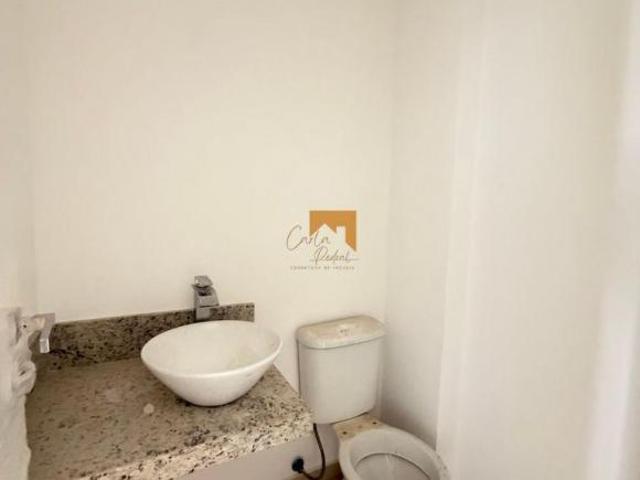 Apartamento Canto do Forte, 3 suítes, R$780mil